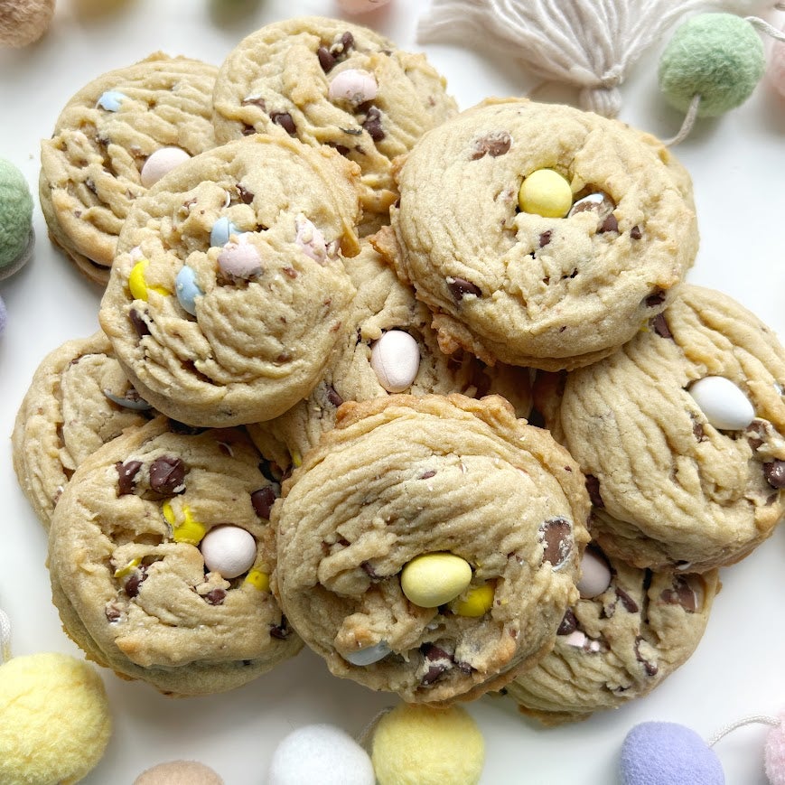 Cadbury Egg Cookie (1) | Darling Cookie Co.